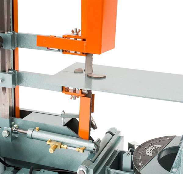 Ellis 1800 Mitre Band Saw: Angle cutting, built-in protractor ...